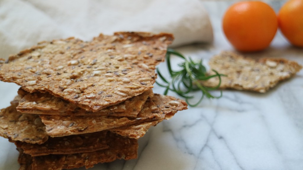 Scandinavian crisp bread (Knäckebröd) – Scandinavian Simple Eating