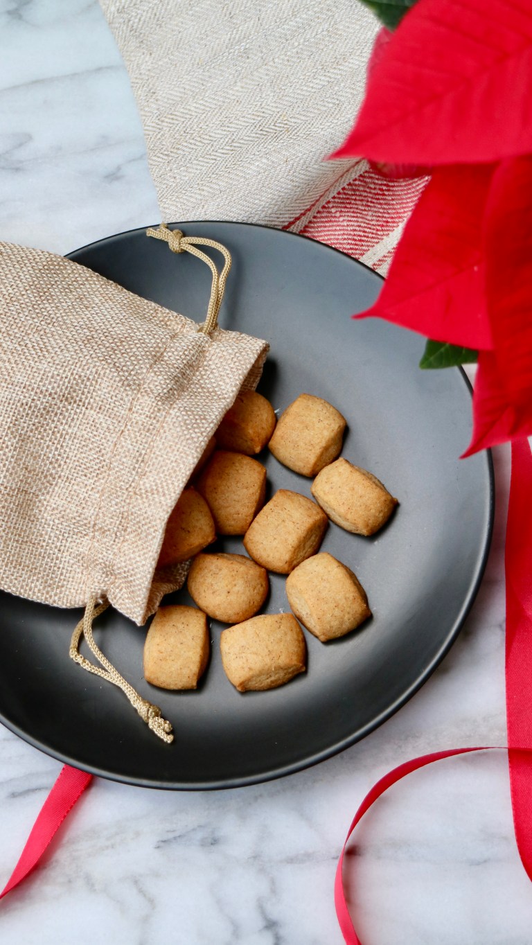 Danish peppernuts (Pebernødder) – Scandinavian Simple Eating