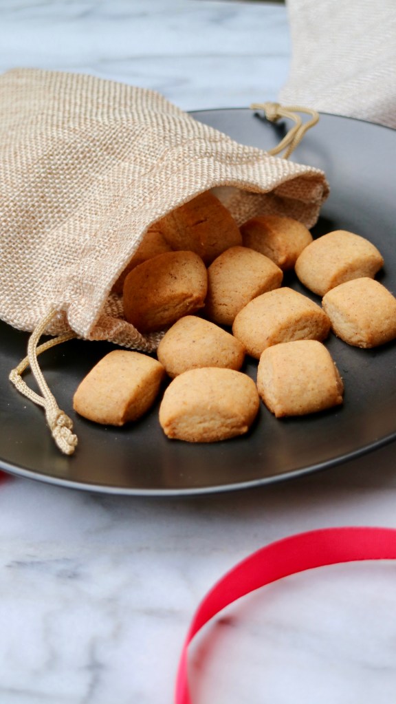 Danish peppernuts (Pebernødder) – Scandinavian Simple Eating